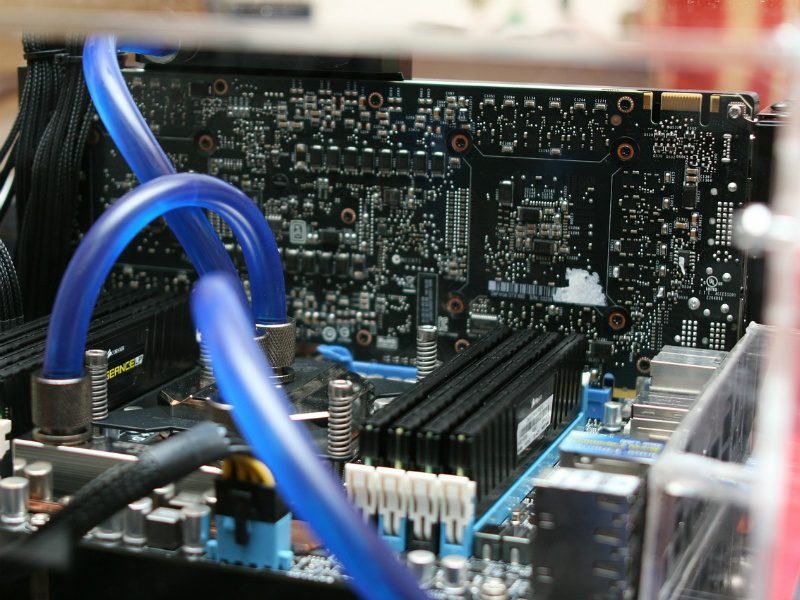 Ini perbedaan CPU, GPU, dan APU