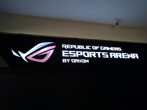 Warnet bertema eSport, mewah tapi murah