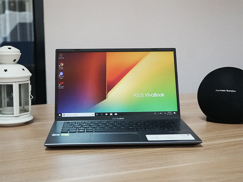 Laptop ini ringkas tapi bisa bertahan lama
