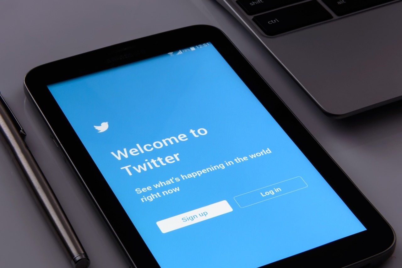 Twitter akan segera keluarkan fitur swipe tampilan