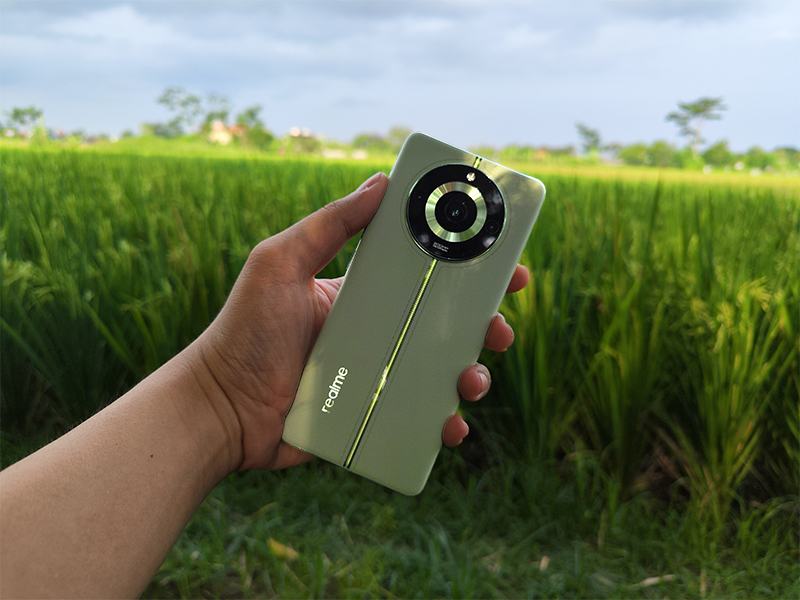realme 11 Pro+ 5G, elegan dengan kamera 200MP