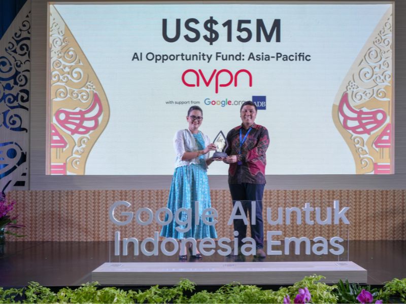 Google bangun tenaga kerja siap AI senilai US$15 juta